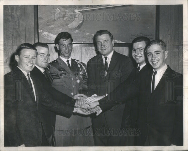 1965 Press Photo Chicago youths meet with Rep. Dan Rostenkowski ...