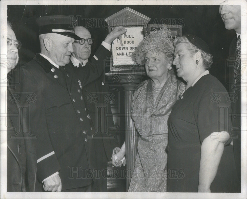 1953 Press Photo Thomas Powers William Bock Annabelle Whitford Buchan - Historic Images