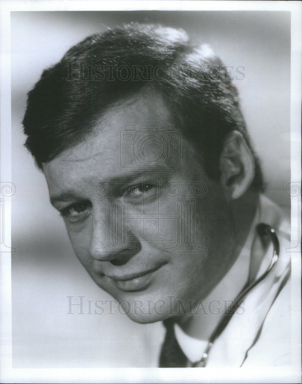 1972 Press Photo Edward Mallory is a romanticist at Heart in "Days of ...