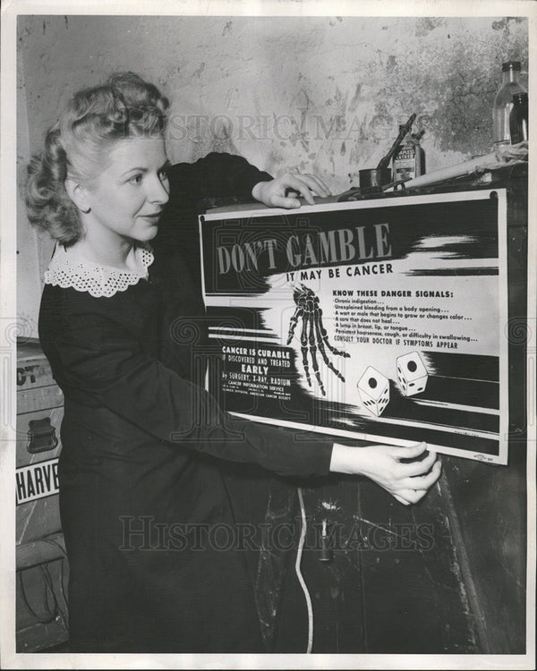 1947 Press Photo Helen Randall Plays Miss Johnson in "Harvey ...