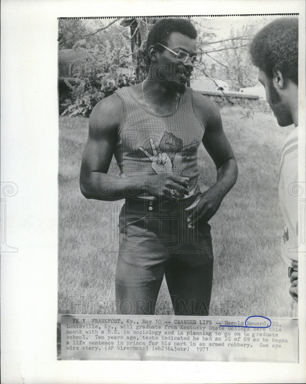 1971 Press Photo Harold Howard life sentence armed robbery - Historic ...