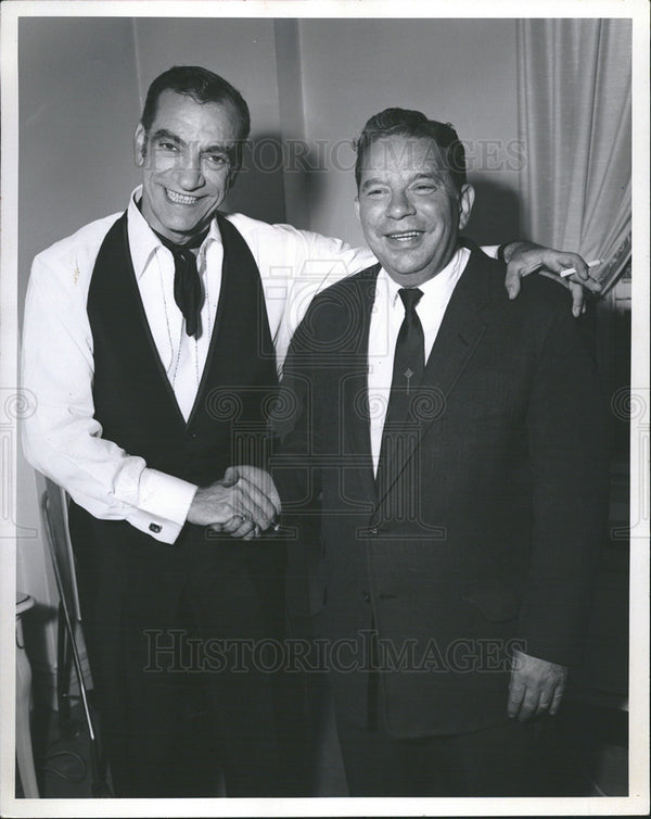 1968 Press Photo Television personality Simmy Bow, alumni of Deborah B ...