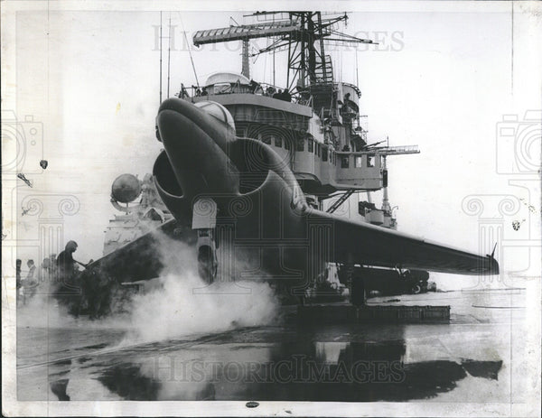 1956 Press Photo British Vickers Supermarine N-113 Aboard The Ark Roya ...