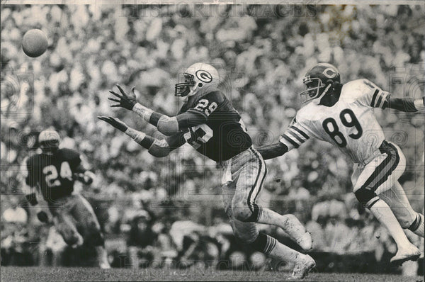 1980 Press Photo Packers beat Bears Mike Phipps pass interceptedby M M ...