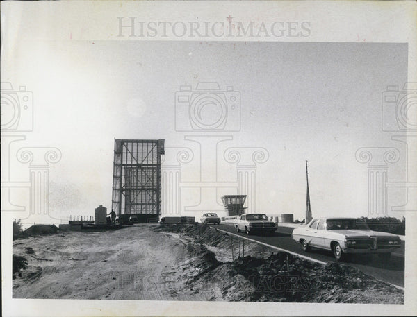 1968 Press Photo Construction of Stickney Point bridge in Fla ...