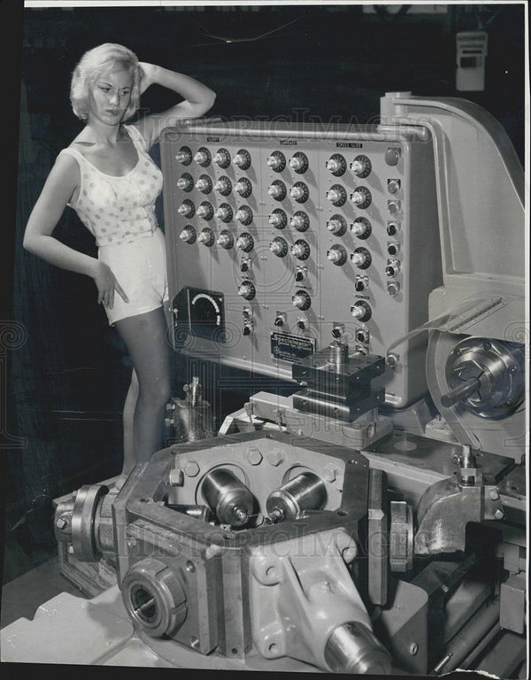 1963 Press Photo The Push Button Factory of Tomorrow - Historic Images