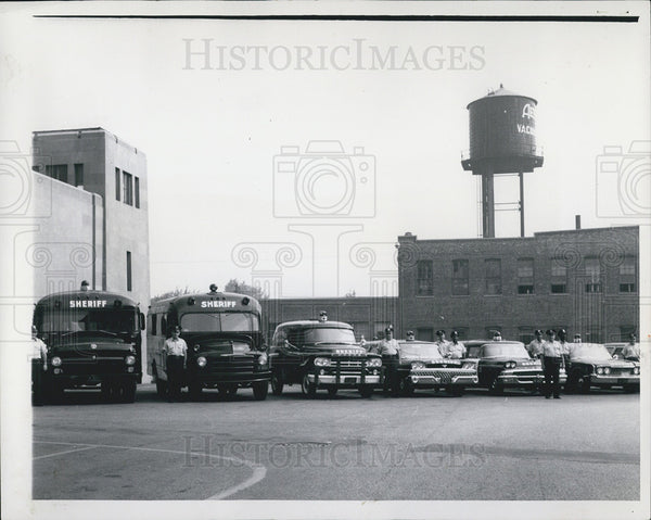 1961 Press Photo Motor Transportation Unit of the Cook County Jail ...