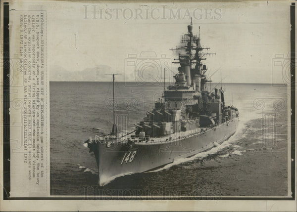 1972 Press Photo U.S.S. Newport News Cruiser Turret Hit Explosion Viet ...