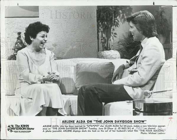 1981 Press Photo Arlene Alda with John Davidson on the John Davidson S ...