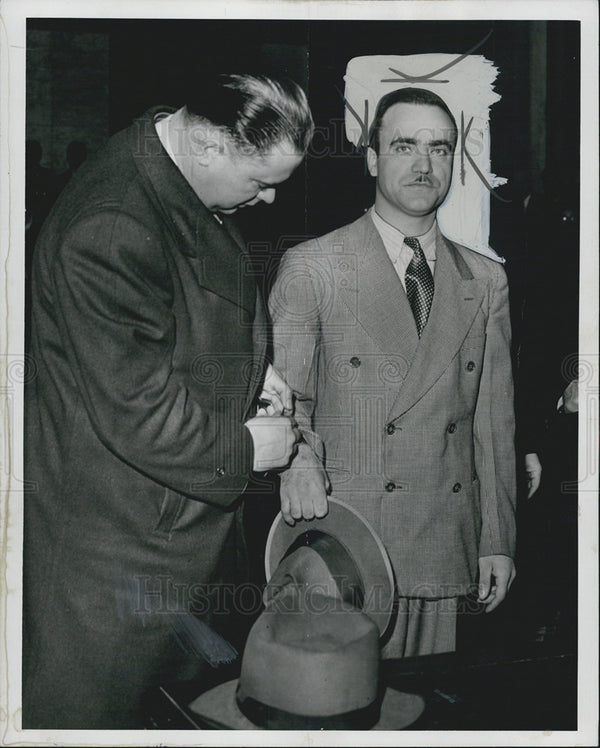 Officer Thomas A. Maxon, Stanley Anculerwicz murder suspect 1947 ...