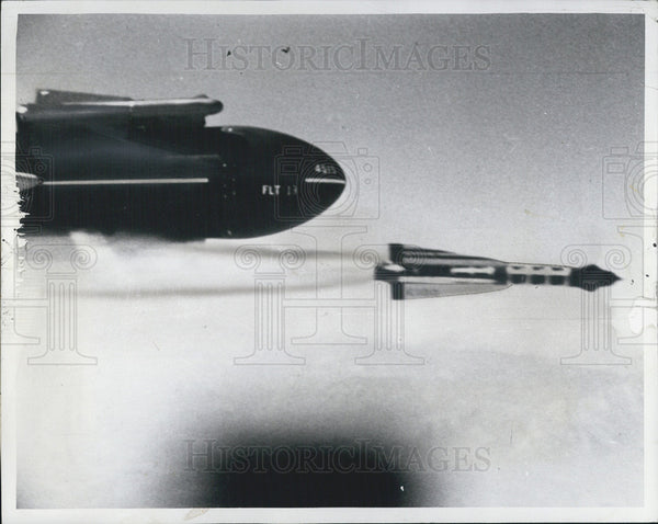 Close up view of the Hughes Falcon missile 1956 Vintage Press Photo ...