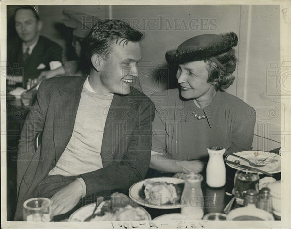 Edith Willkie With Son Philip Herman Chicago Campaign 1940 Vintage ...
