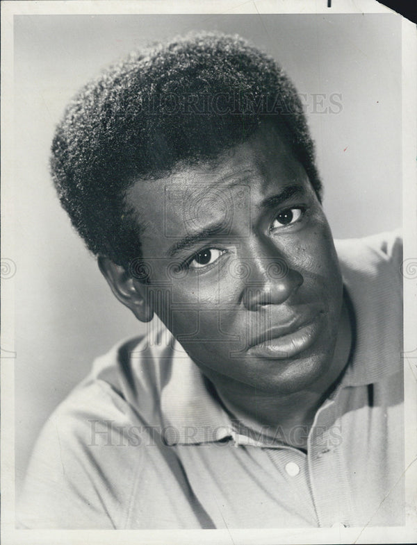 Don Mitchell American stars in TV series "Ironside" 1973 Vintage Press ...