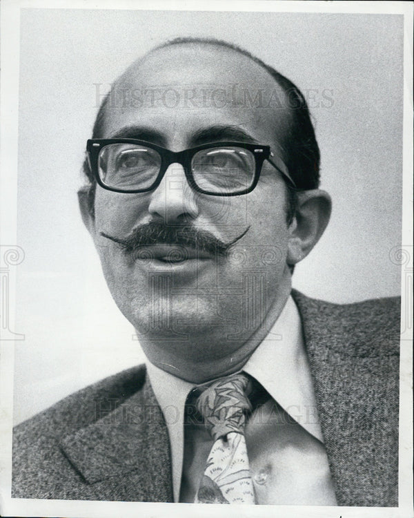 Dr Ernest Rosenbaum,author of "Living With Cancer" 1975 Vintage Press ...