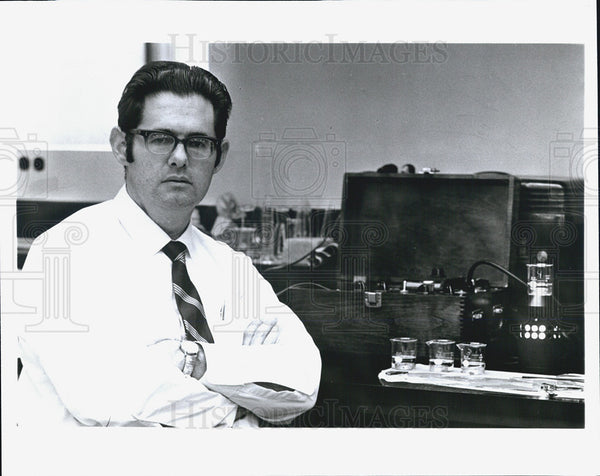 Dr. Ronald Novales Northwestern Director Program Regulatory 1970 ...