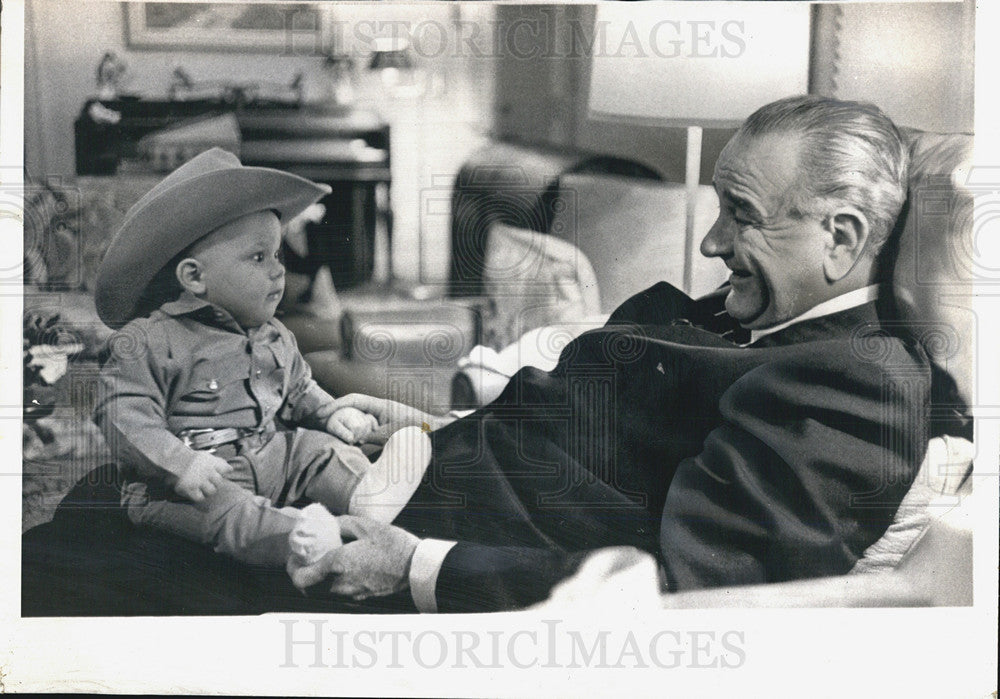 President Johnson grandson Patrick Lyndon Nugent 1968 Vintage Press ...