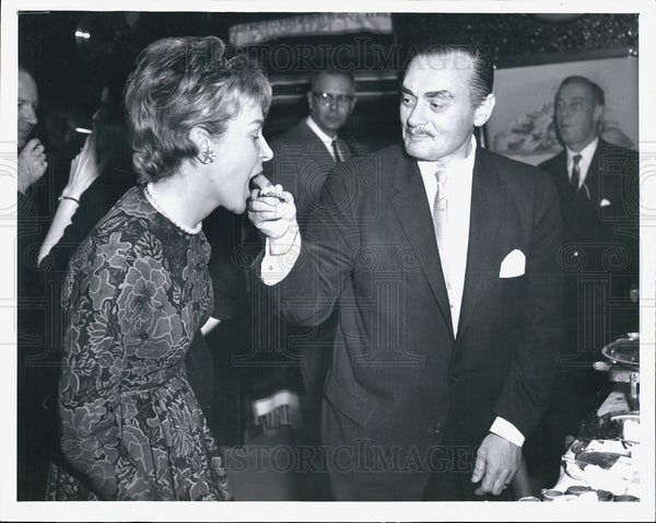 F Paul Miscione and Mrs Robert Lasater Jr 1962 Vintage Press Photo ...