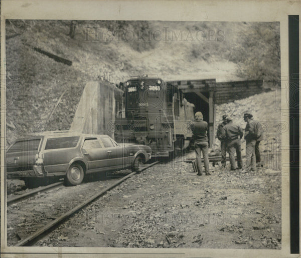 station wagon killers Dr. Victor M. Ohta physician's blazing 1970 ...