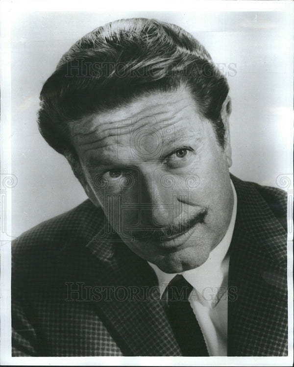Richard Boone Star Of Hec Ramsey On Talking With A Giant Head 1972 ...