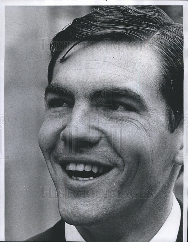 Loy Petersen 6'4" Draft Choice Of The Chicago Bulls 1968 Vintage Press ...