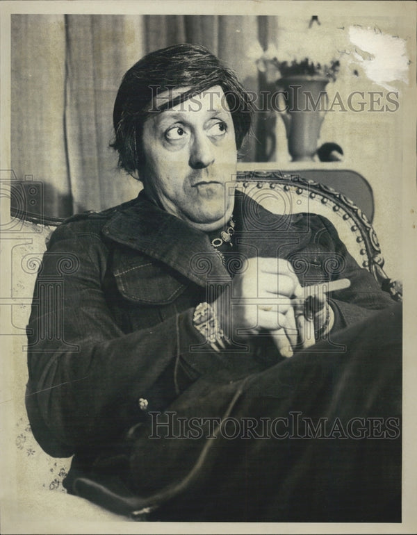 1974 Mike Nussbaum American actor and director - Historic Images