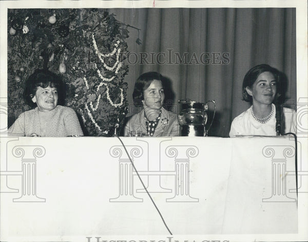 1966 Mrs. Addie Yates, Mrs. Maisie Storey, Mrs. Nancy Stevenson ...