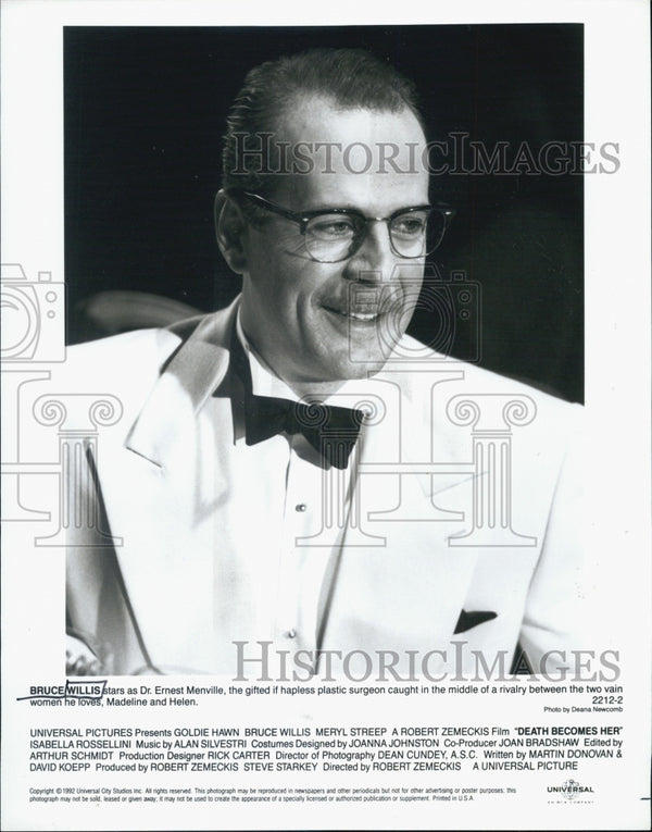 1992 Bruce Willis Plays Dr Ernest Menville In "Death Becomes Her ...