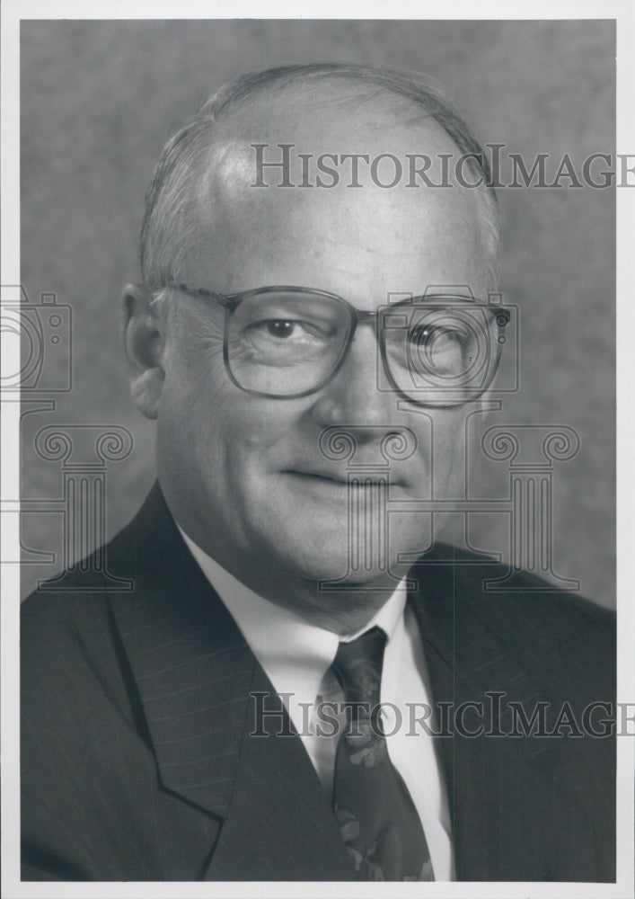1991 Henry H Hubbard President And Chief Executive Officers Madigans ...