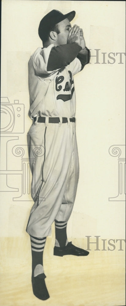 Press Photo St Cardinals Coach Joe Garagiola Yelling Stance - Historic ...