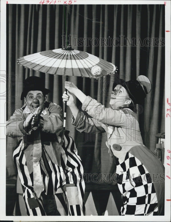 1970 Debbie Reynolds Tom Bosley in The Debbie Reynolds Show - Historic ...