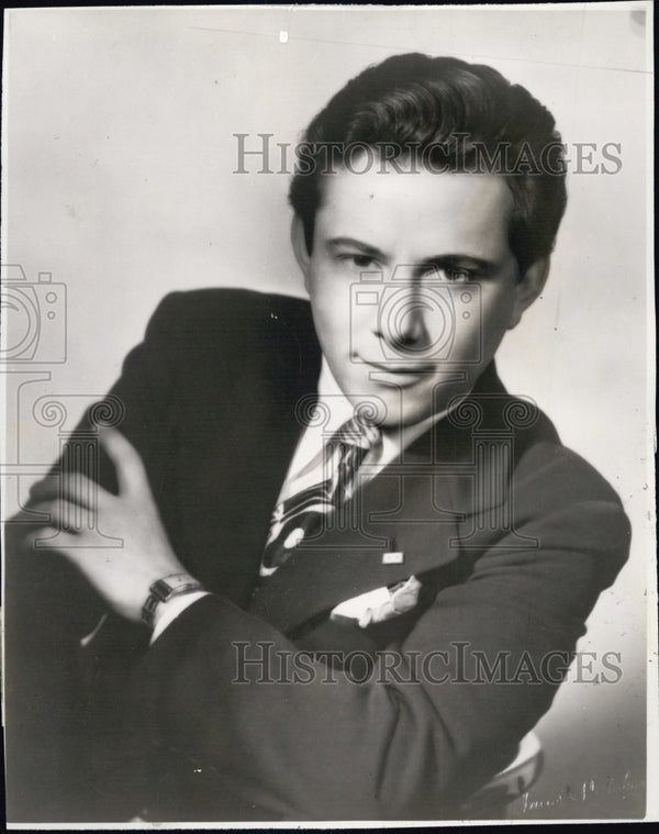 1945 Jimmy Elliott Devils Galore Theater - Historic Images