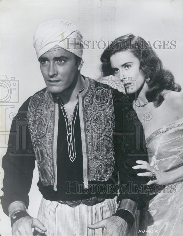1954 John Derek and Elaine Stuart - Historic Images