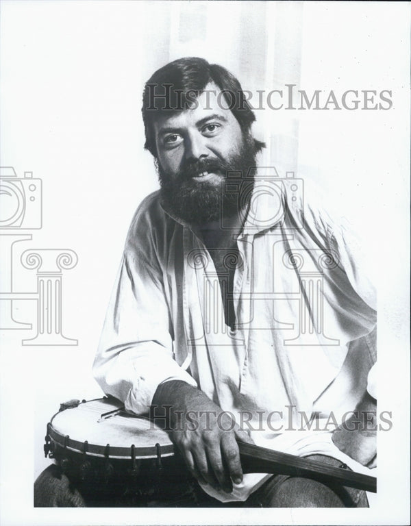 1992 Alex Demas presents an enriching program "Tunes & Tales ...