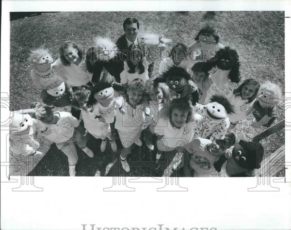 1989 Press Photo Jack Keefe's Puppet Ministry - RSH17831 - Historic Images