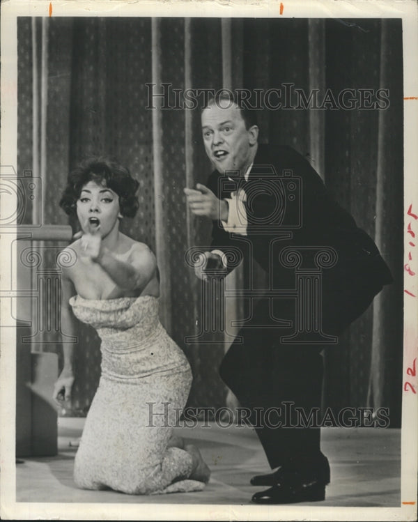 1969 Phil Ford Mimi Ford husband and wife comic team. - Historic Images