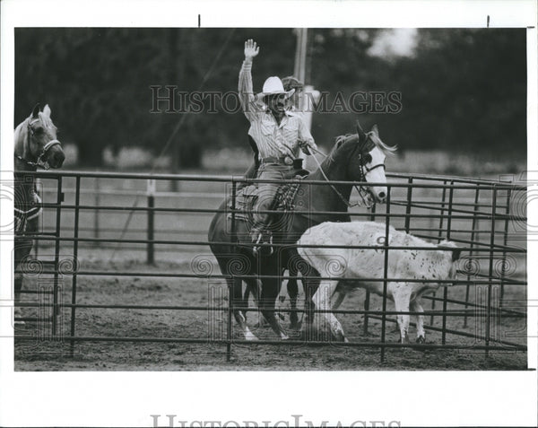 1990 A cowboy in team penning exercise at rodeo - Historic Images
