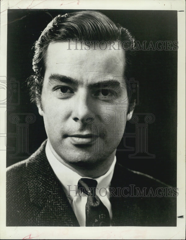 1980 Actor Bill Mooney. - RSJ07807 - Historic Images