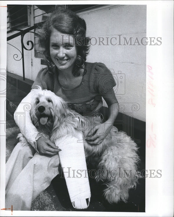 1973 Press Photo Kelley Mitchell Housemother With Pinellas County Yout ...