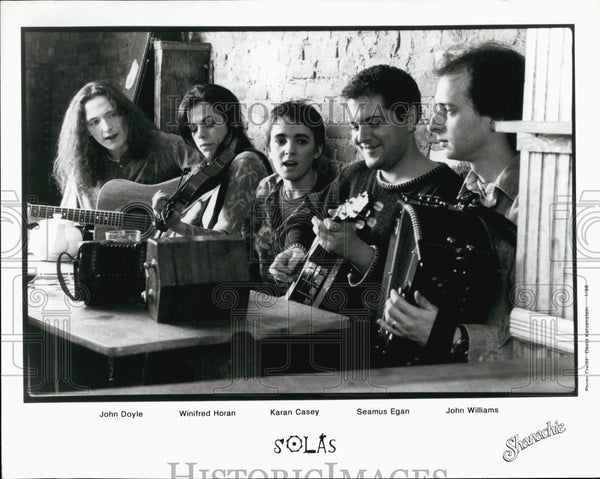 1996 Press Photo John Doyle,Winifred Horan,Karan Casey,Seamus Egan,in ...