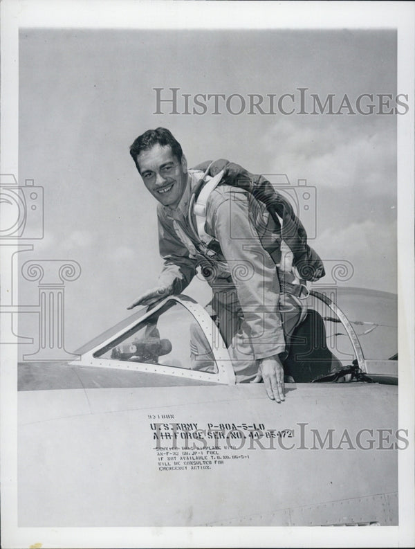 1947 Press Photo Major Howard "Deacon" Hively Ari Force Pilot ...