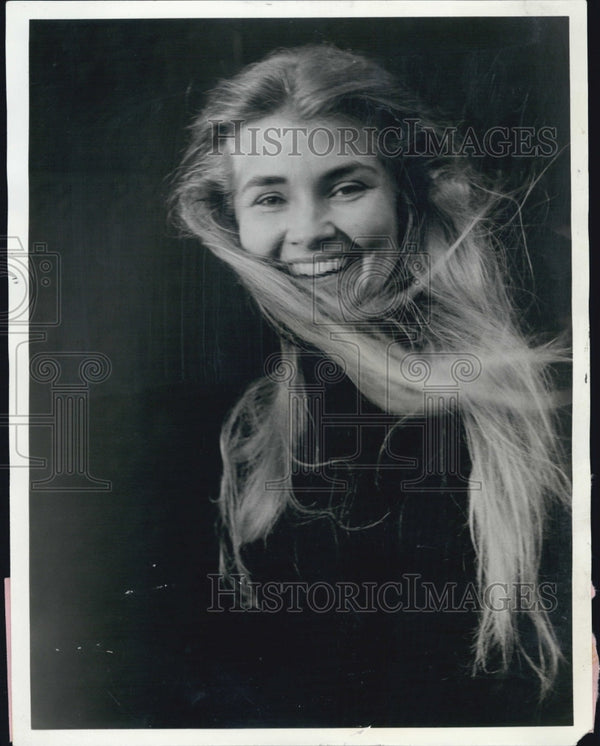 1974 Press Photo Lauri Peters for "Cat on a Hot Tin Roof" - Historic Images