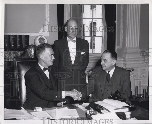 Gov Herter cogratulates W. Rea Long with Charles W Gabriel 1955 Vintage ...