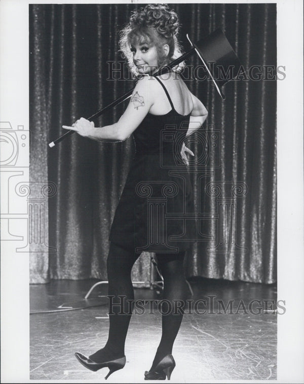Isabelle Farrell Stars In Sweet Charity 1975 Vintage Press Photo Print ...