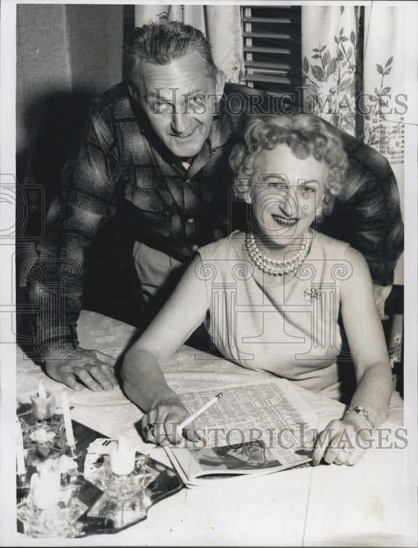 Mrs Lindberg & her husband 1963 Vintage Press Photo Print - Historic Images