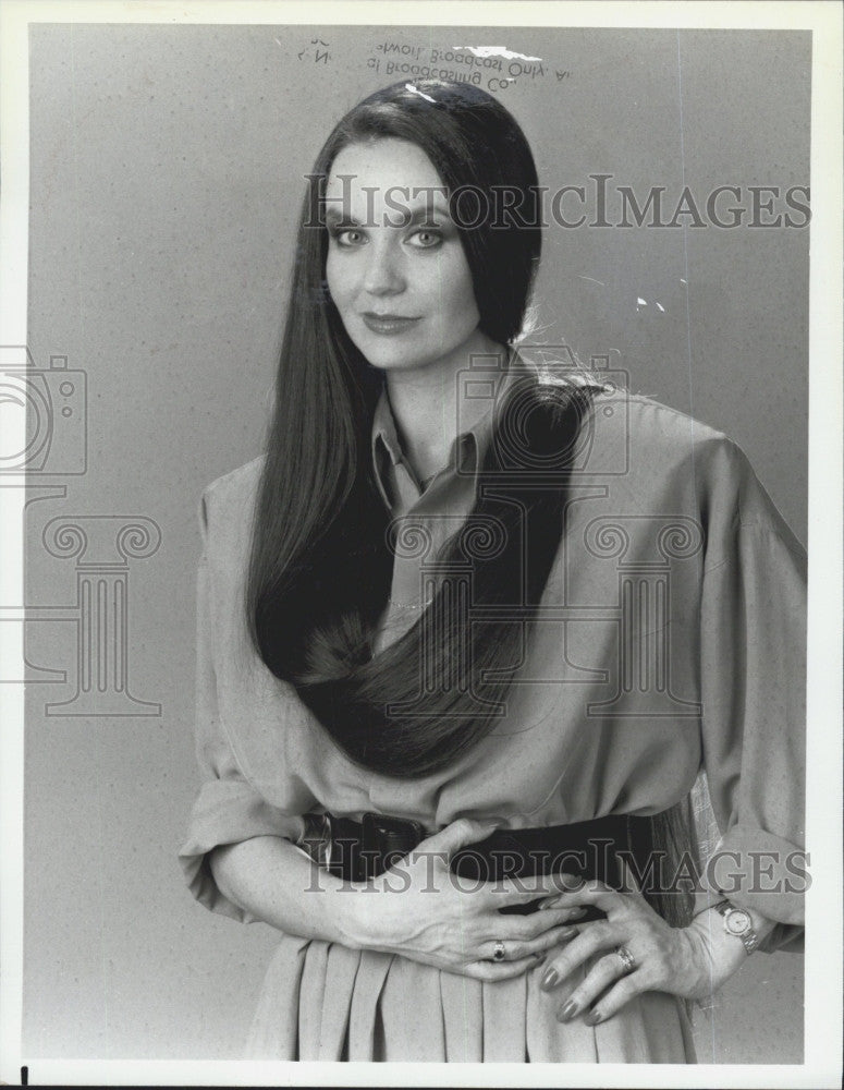 Singer Crystal Gayle on "Another World" 1987 Vintage Press Photo Print ...