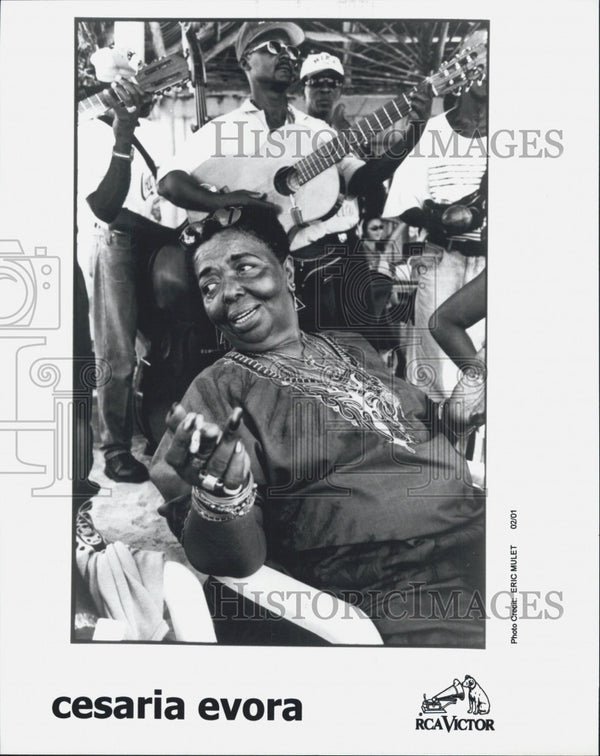 Cape Verdean Popular Singer CesÃƒÂ¡ria Ãƒâ€°vora RCA Victor Records ...