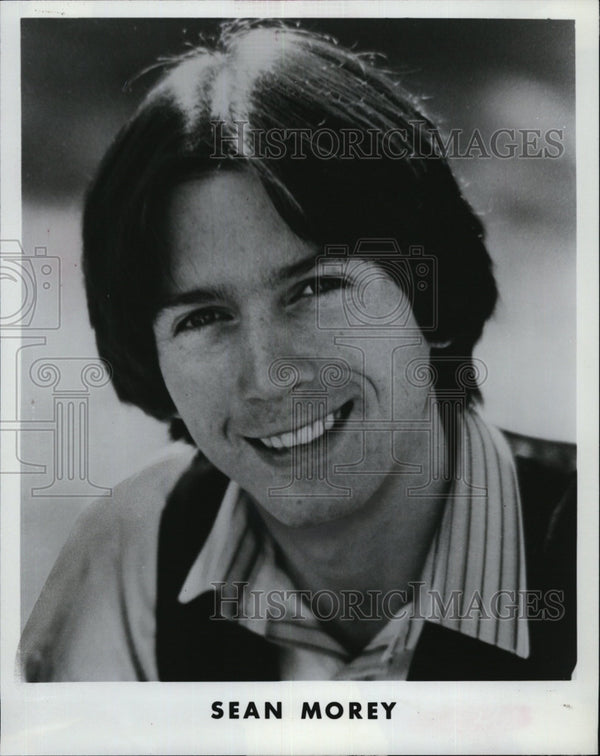 juggling comedian Sean Morey Vintage Photo Print - Historic Images