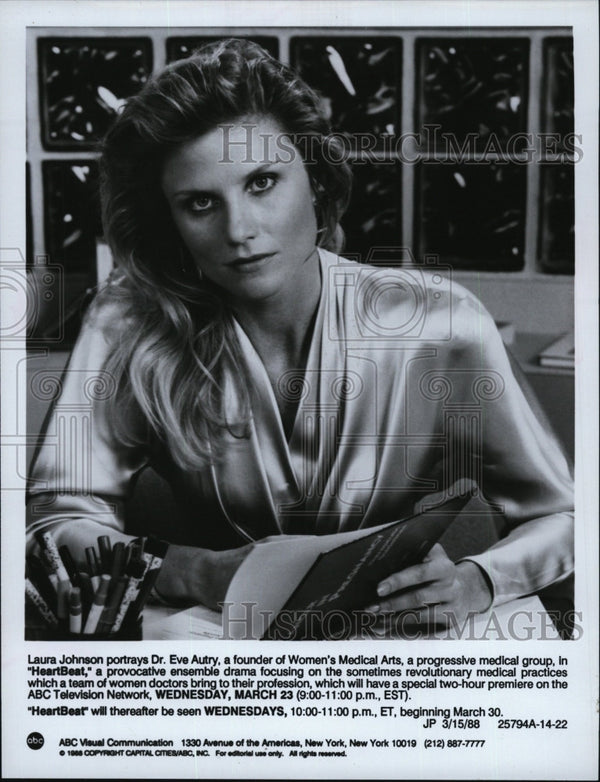 Actress Laura Johnson in "HeartBeat" 1988 Vintage Press Photo Print ...
