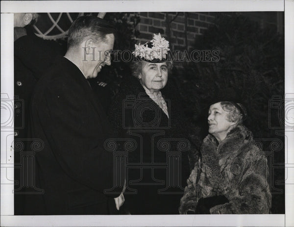 Henry A. Wallace Edith (Woodrow) Wilson Mrs. Claude Swanson 1941 ...