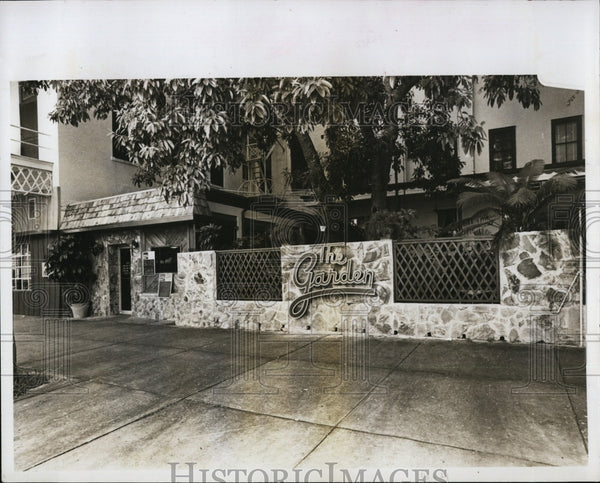 1984 The Garden Restaurant has patio dining and live entertainment ...